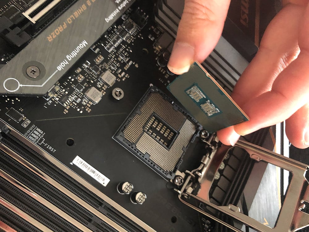 How to Build Your Own Gaming PC | Parts & Steps